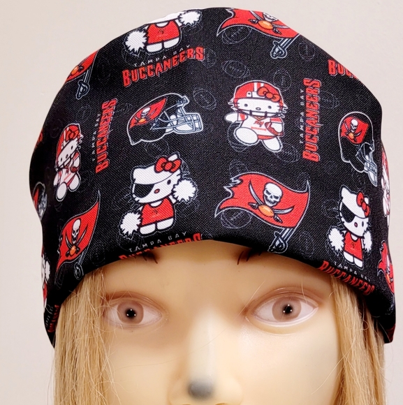 Accessories | Hello Kitty Tampa Bay Buccaneers Medical Nursing Scrub ...